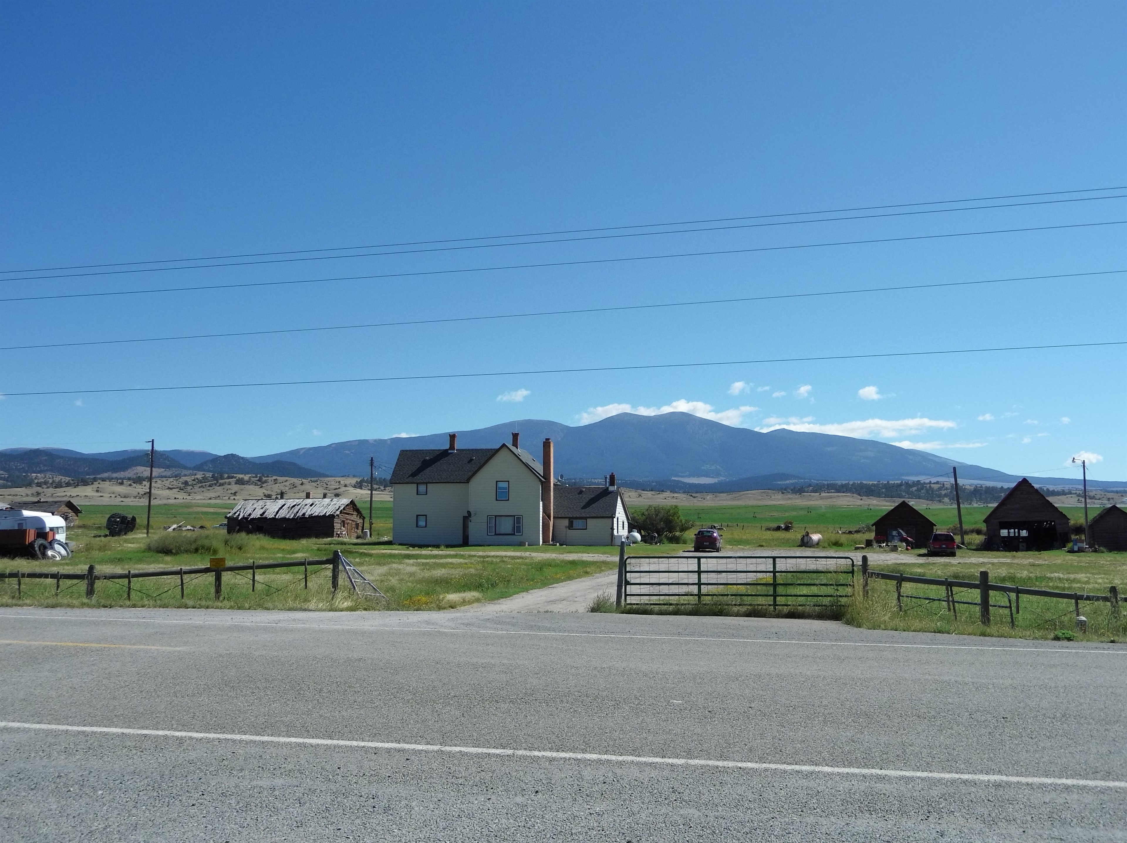 Locations Hub - Round Grove Ranch