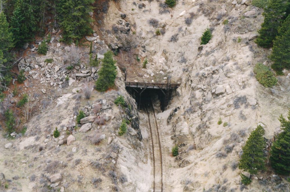 Locations Hub - Homestake Pass Tunnel