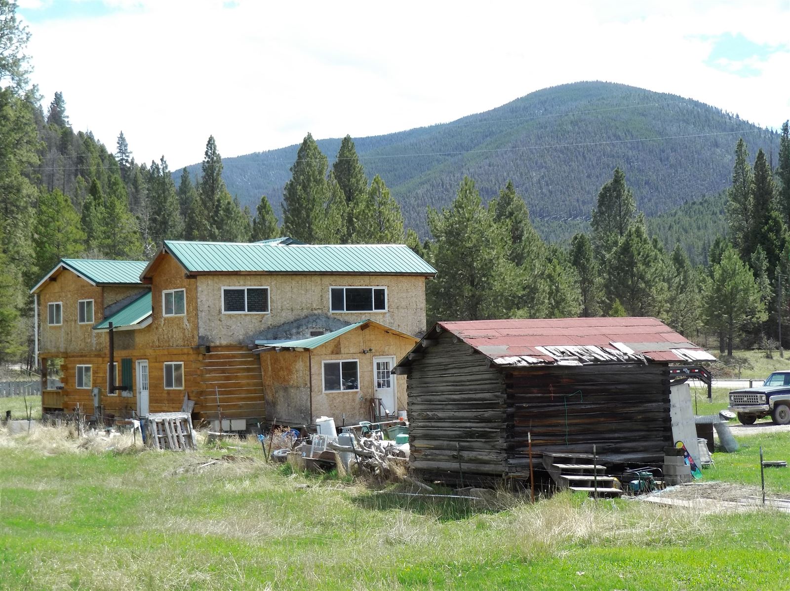 Locations Hub - Stemple Pass Road (Town to Kaczynski's Camp)