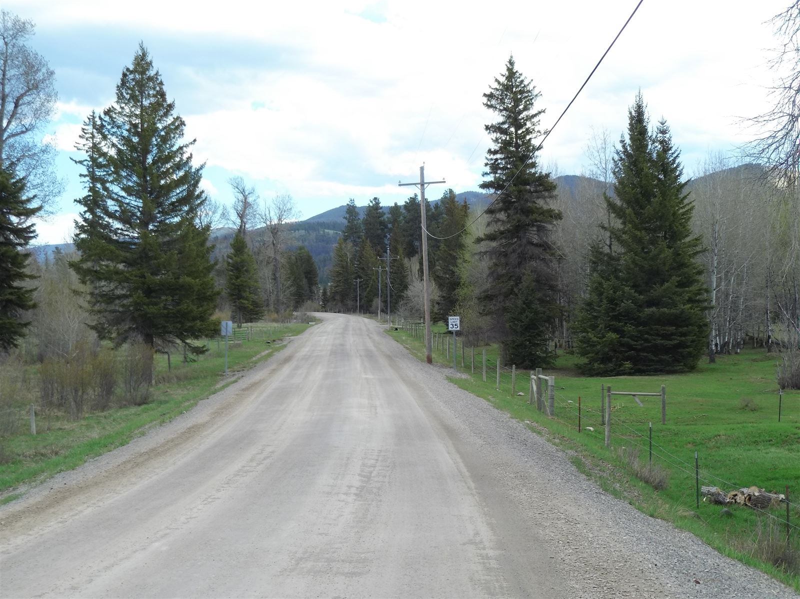 Locations Hub - Stemple Pass Road (Town to Kaczynski's Camp)