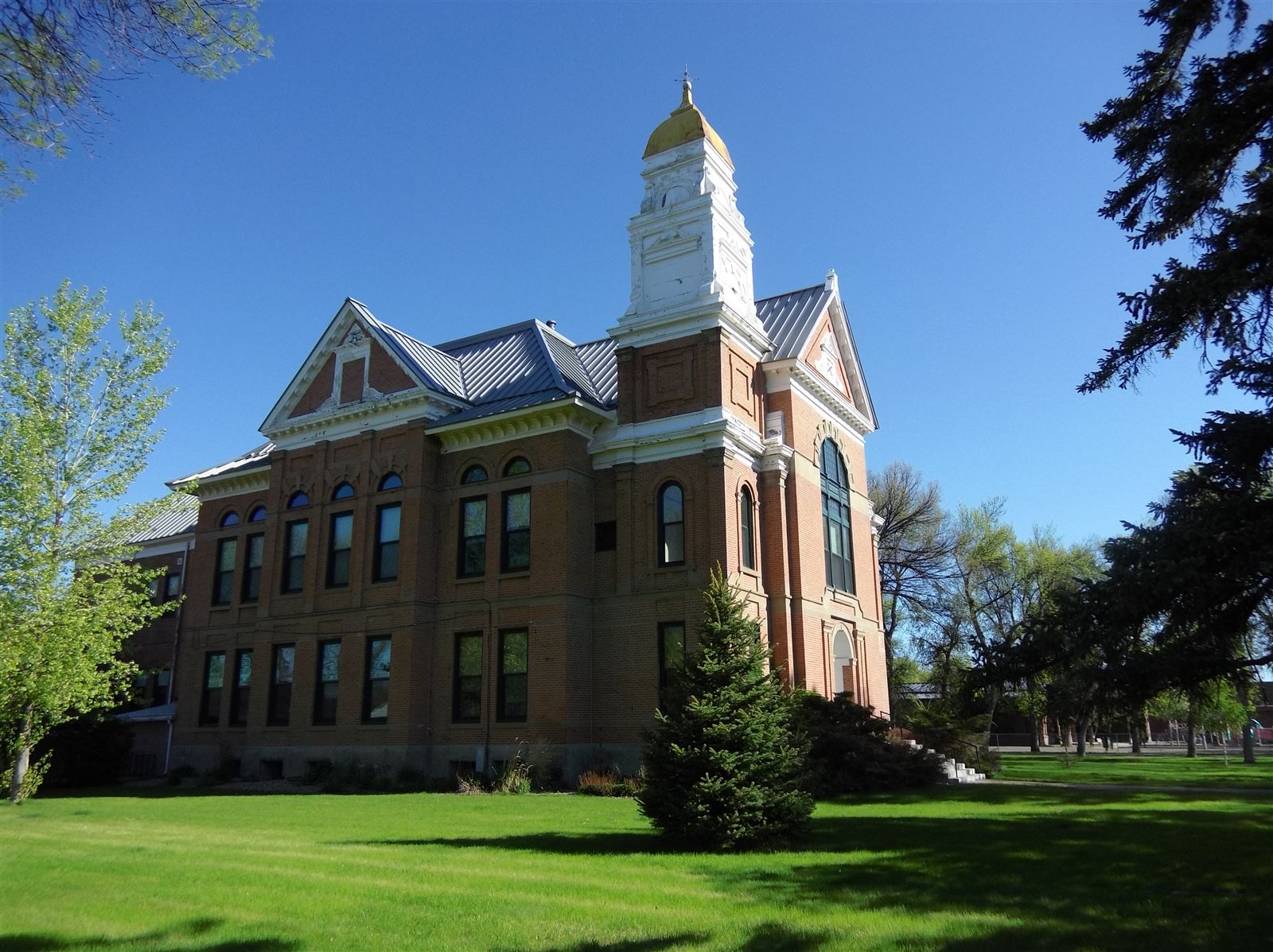 Locations Hub - Fort Benton (Chouteau County) Courthouse (5-11-17)