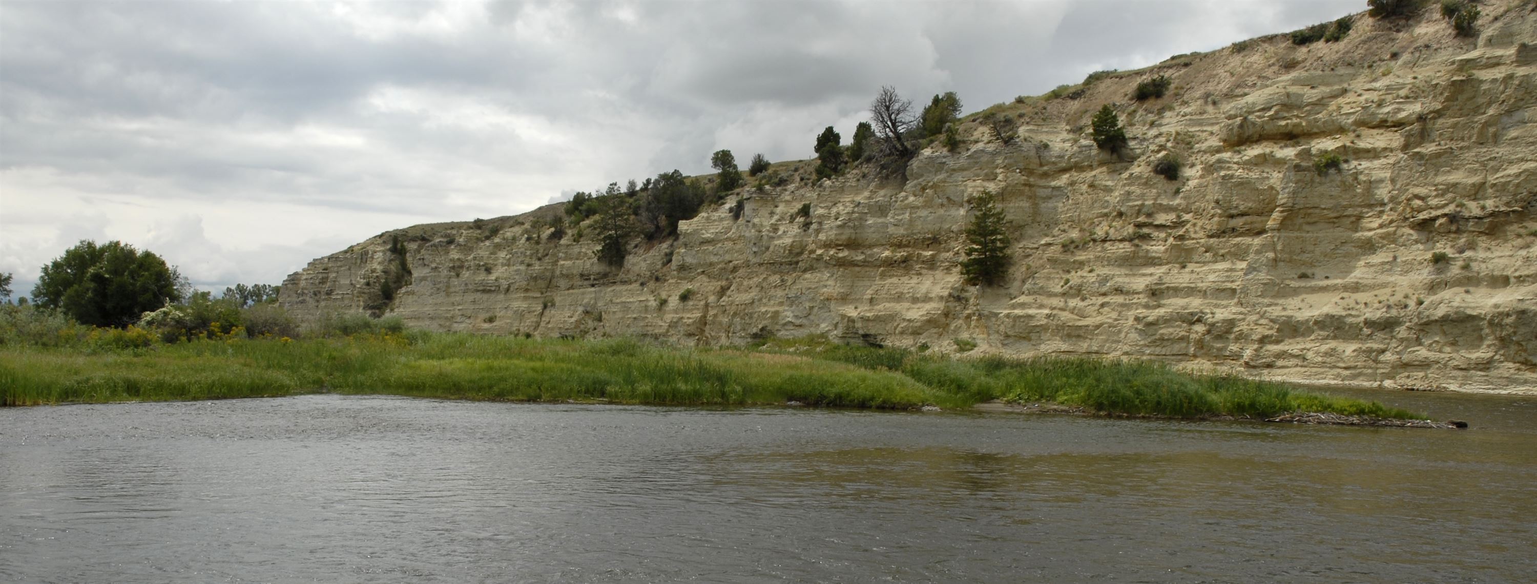 Locations Hub - Cobblestone Fishing Access Site