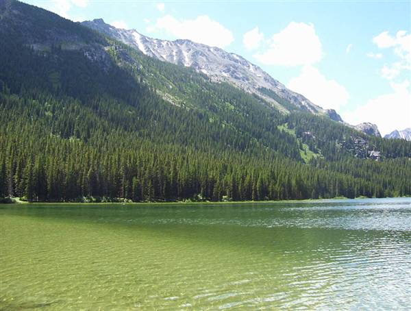 Locations Hub - Island Lake